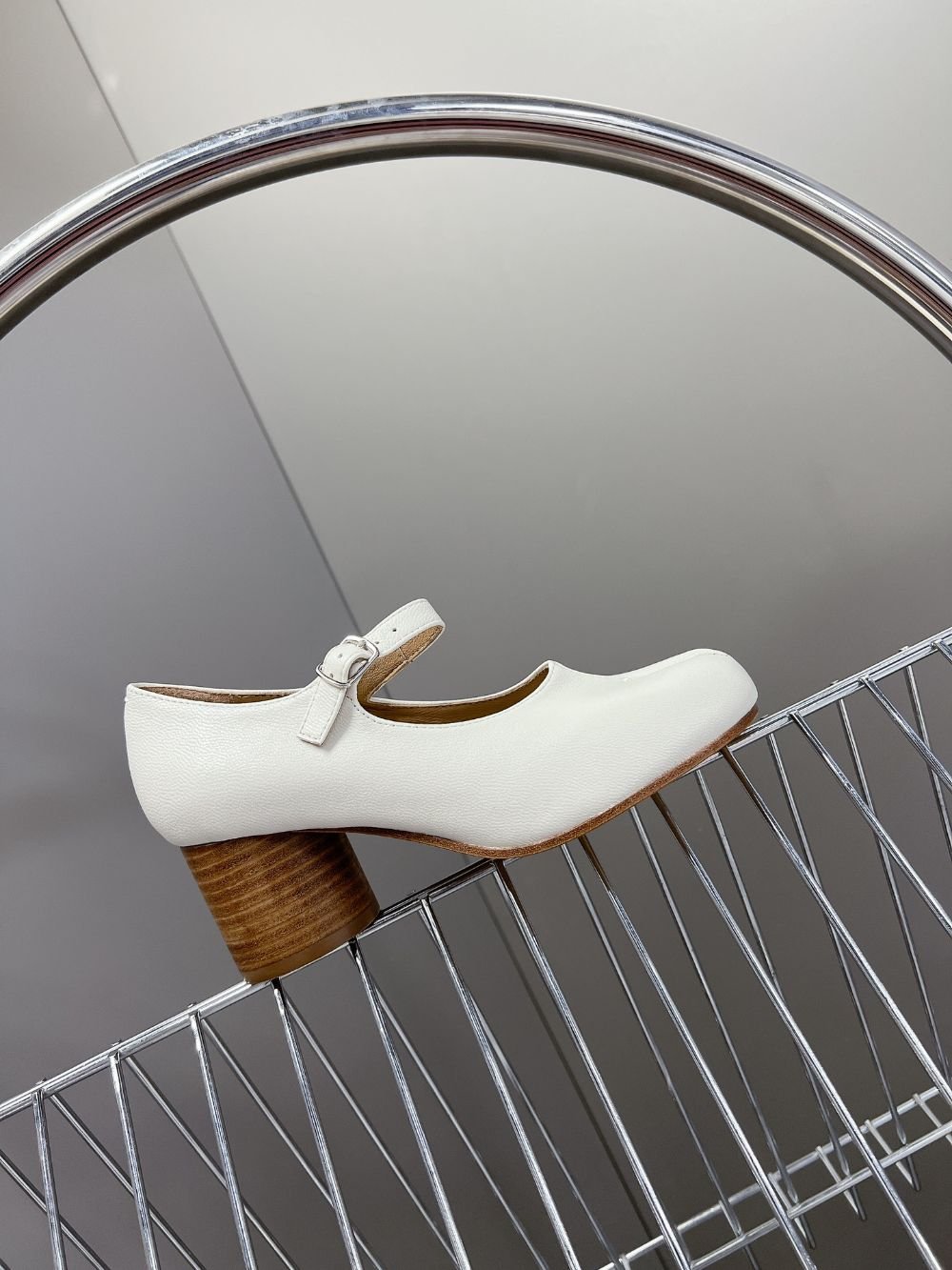 MM6 Tabi White - Global Luxury:Panda-China.com
