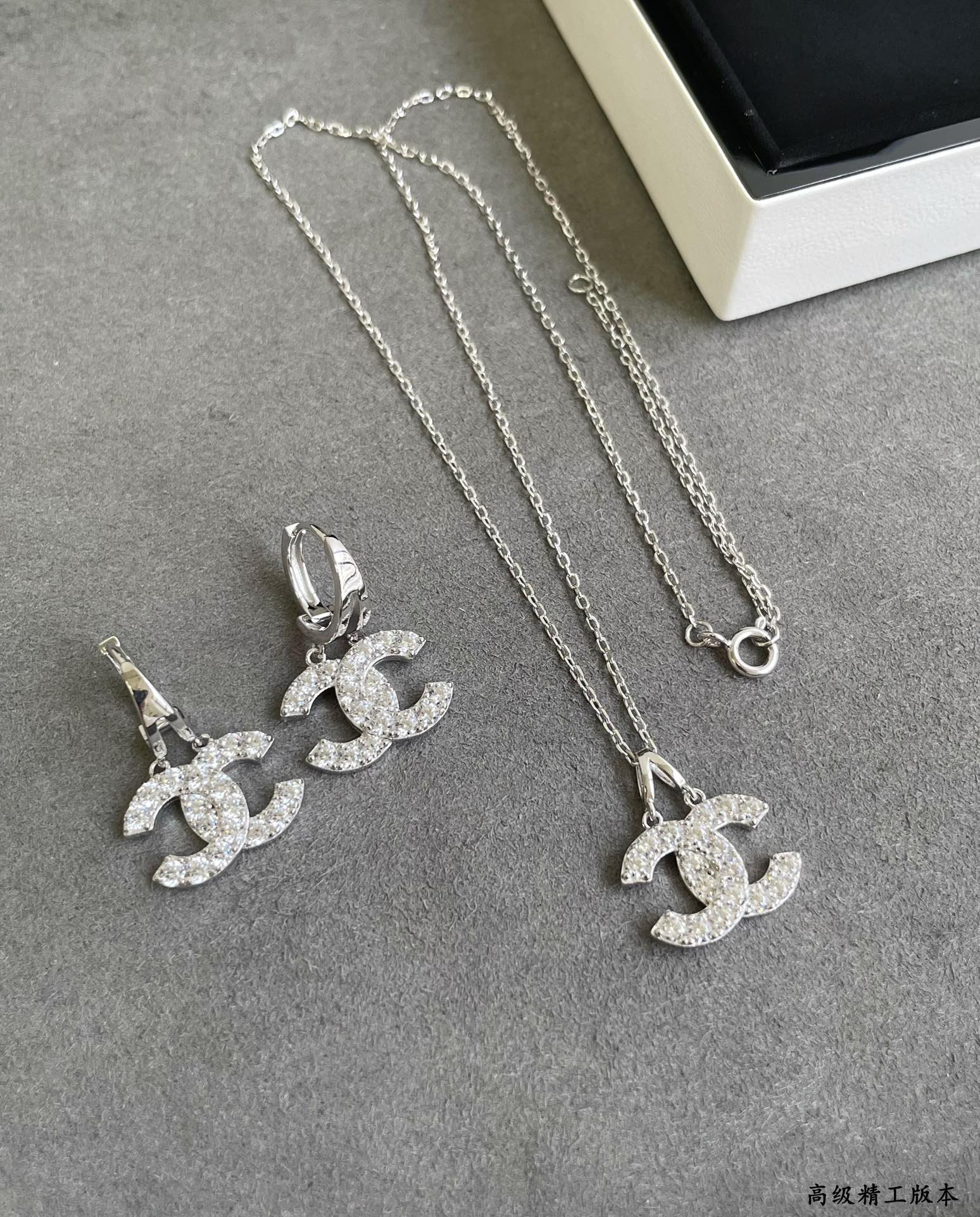 Chanel earrings and necklace - Global Luxury:Panda-China.com